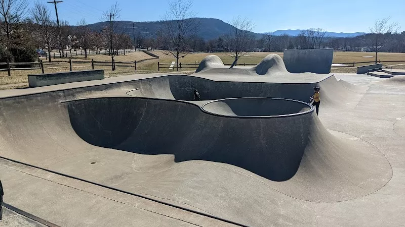 Front Royal Skate Park | Skateboards.com